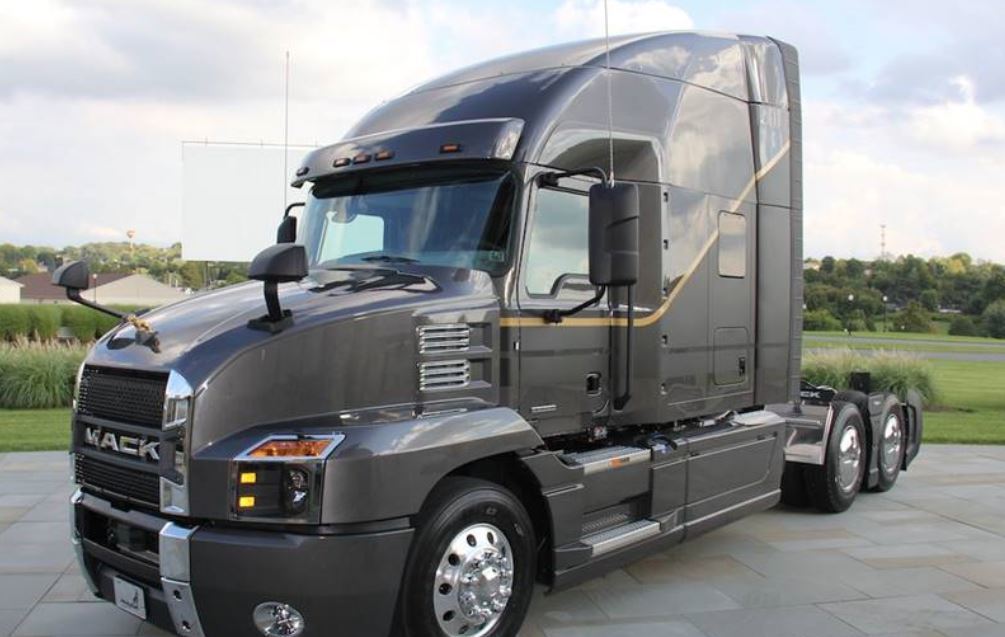 La historia de los camiones Mack. Fotos