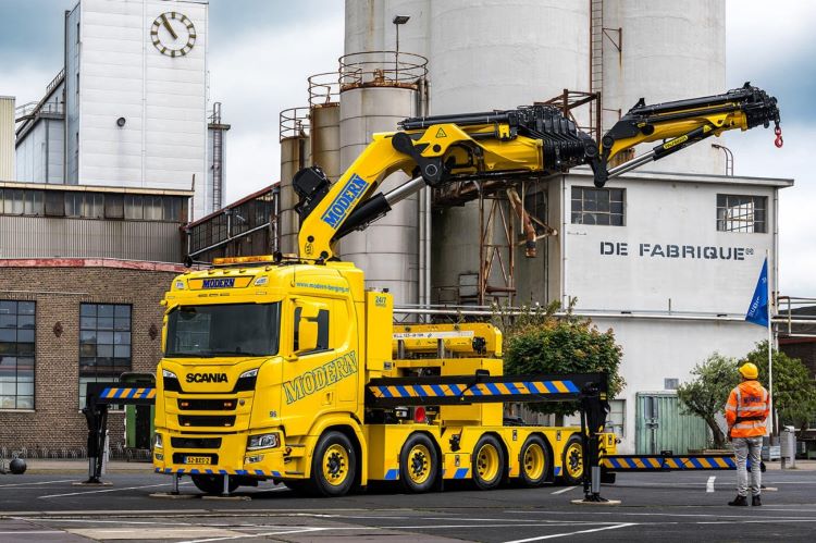 Una grúa Scania 560R 10x4 para Modern Berging, "la imagen perfeca". Fotos