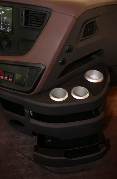 Últimos preparativos para presentar el Kamaz-54901 Hi-Tech en 2021 ...