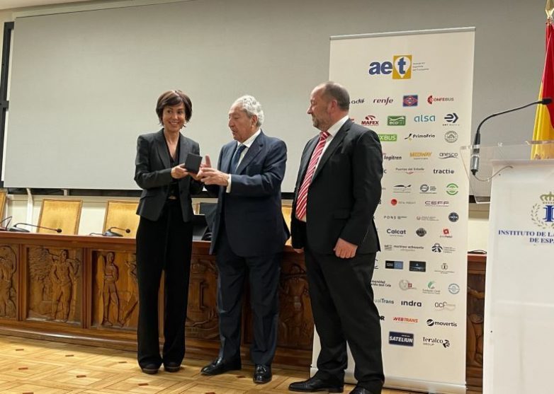 La Asociación Española de Transporte entregó las Medallas al Mérito en el Transporte. Fotos