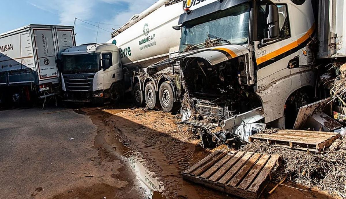 La DGT ha dado de baja camiones afectados por la DANA sin avisar
